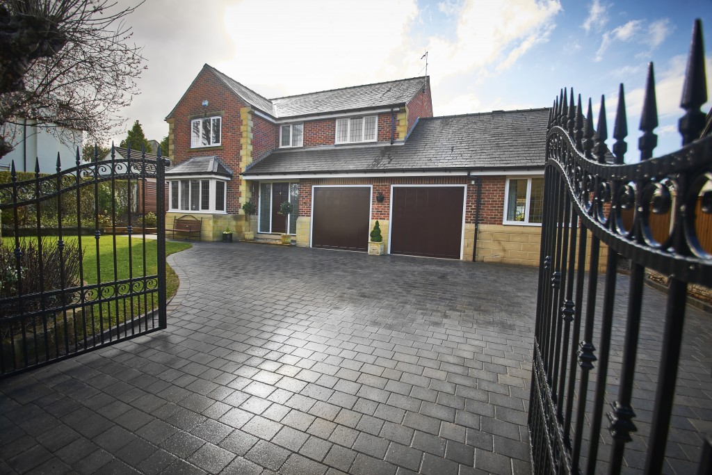 Plaspave Modena - Granite - Neil Hall & Sons